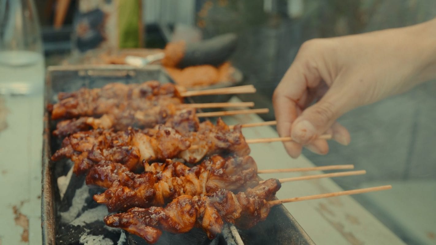 Masterclass saté ajam (kipsaté) (video) - Foodtube.nl
